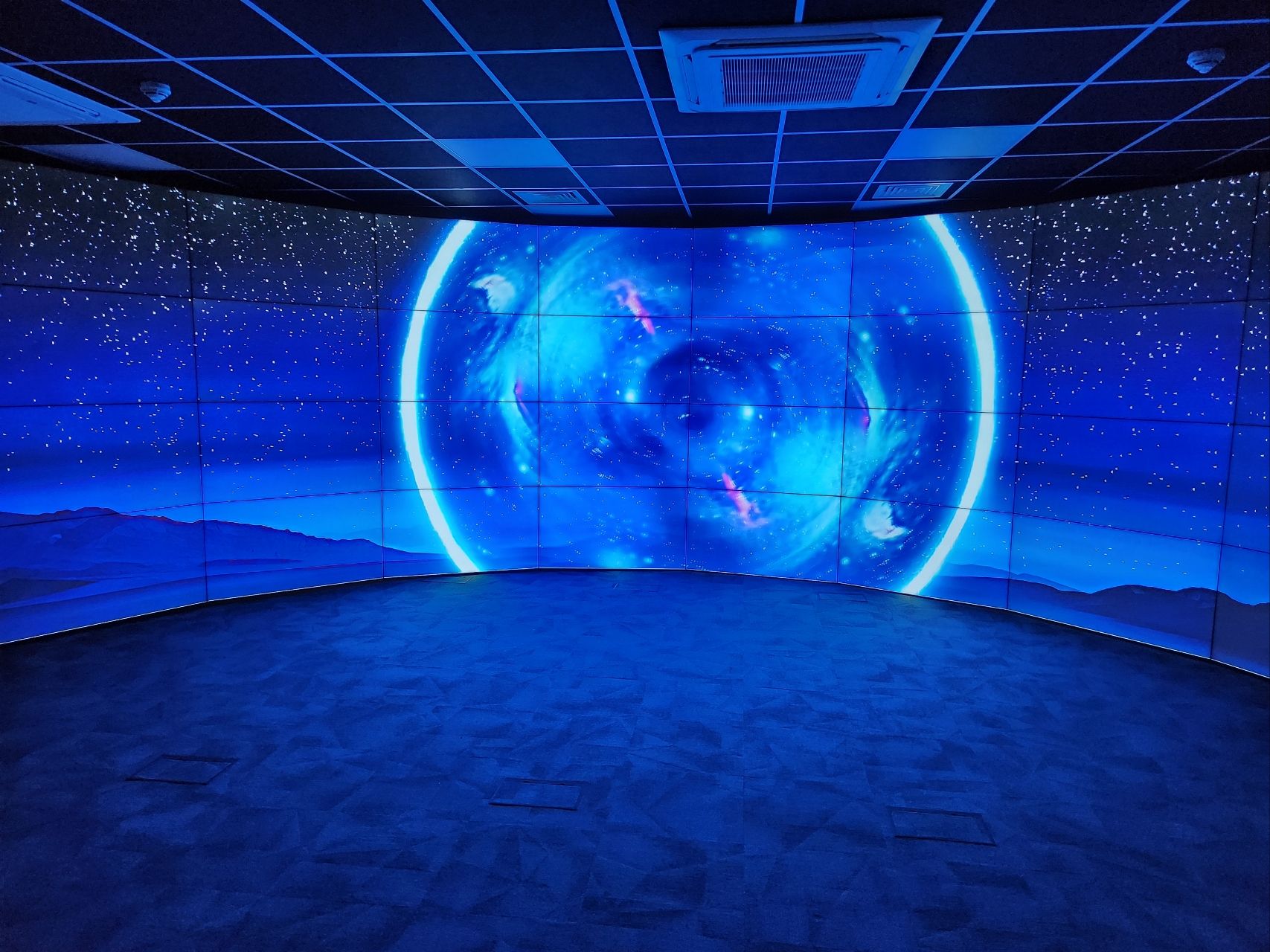 ClassView Immersive Classroom XR